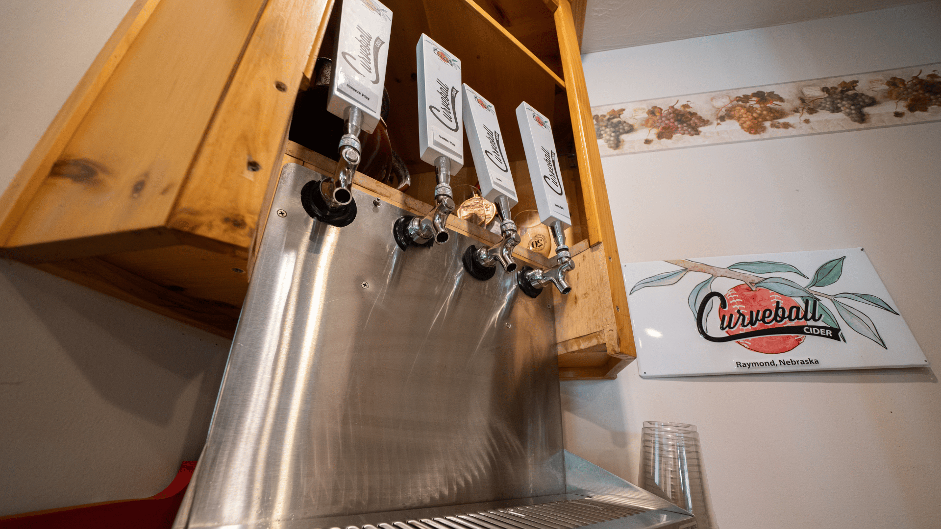 Our Ciders – James Arthur Vineyards